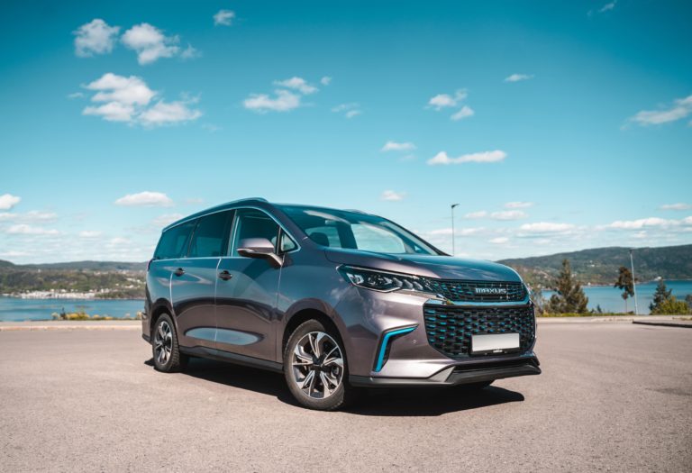 MAXUS: ELEKTRISK SYVSETER MED LANG REKKEVIDDE TIL KOMPAKTBILPRIS ...